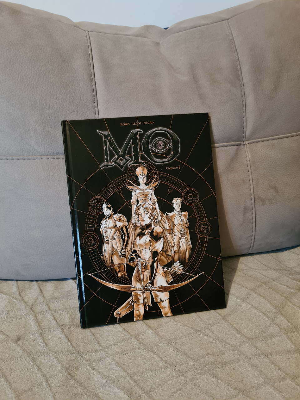 Mo, tome 1, Alexis Robin, L.A Leoni & E Negrin. – Les Rêveries d'Isis
